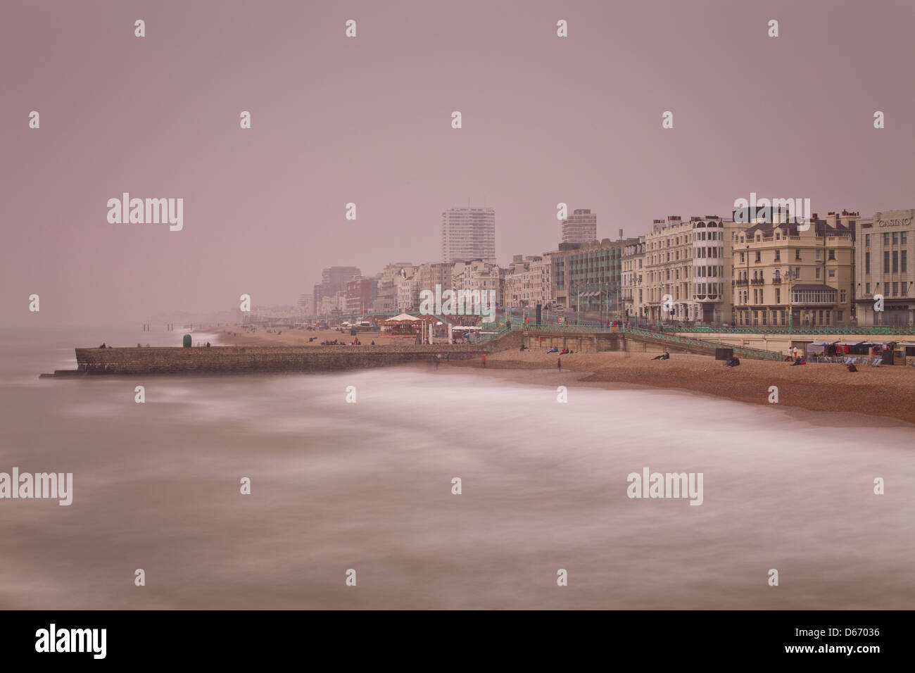 Brighton Beach in Winter, Brighton, Sussex, England Stock Photo - Alamy