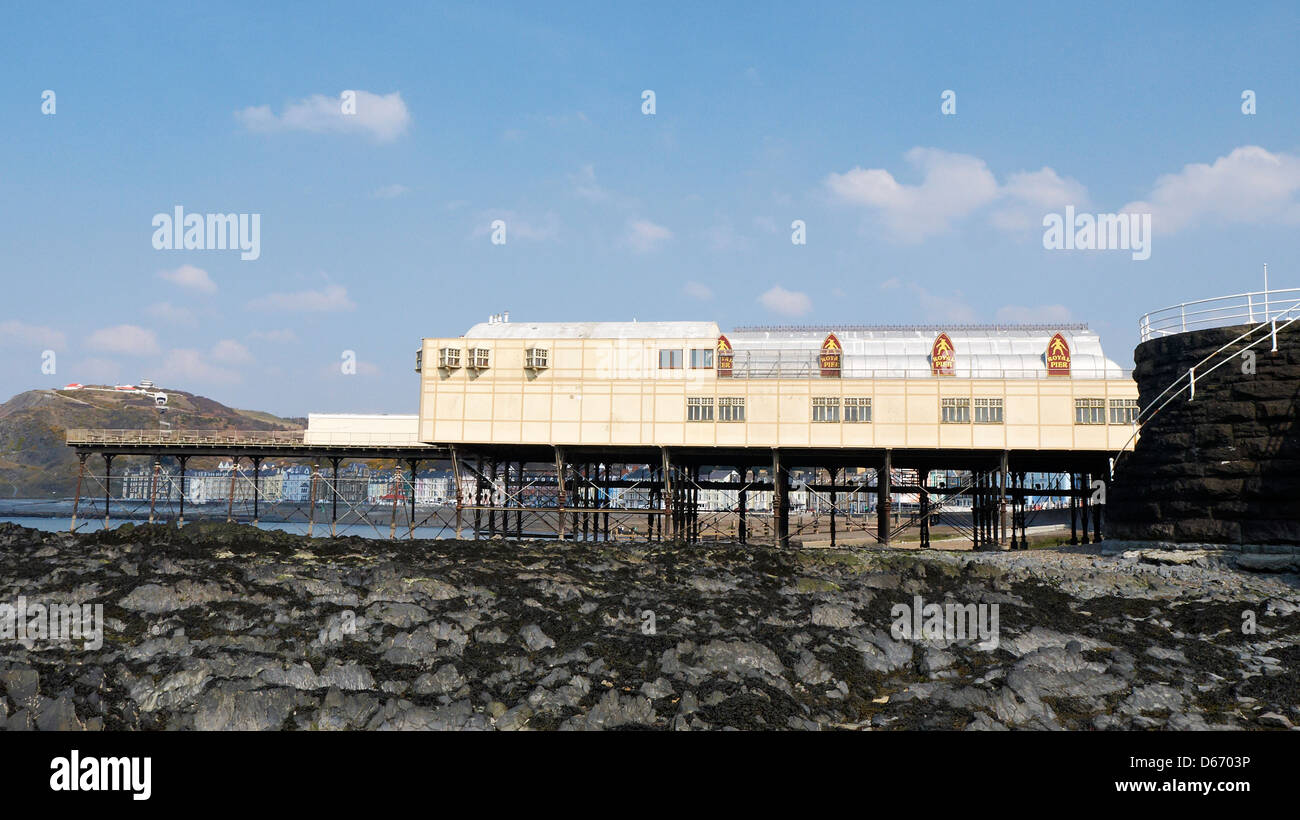 Pier hill hi-res stock photography and images - Alamy