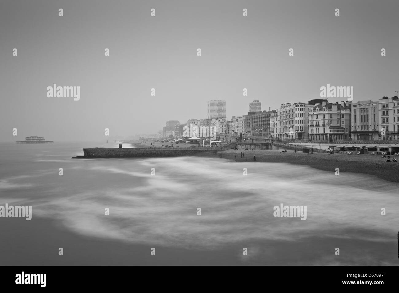 Brighton Beach in Winter, Brighton, Sussex, England Stock Photo - Alamy