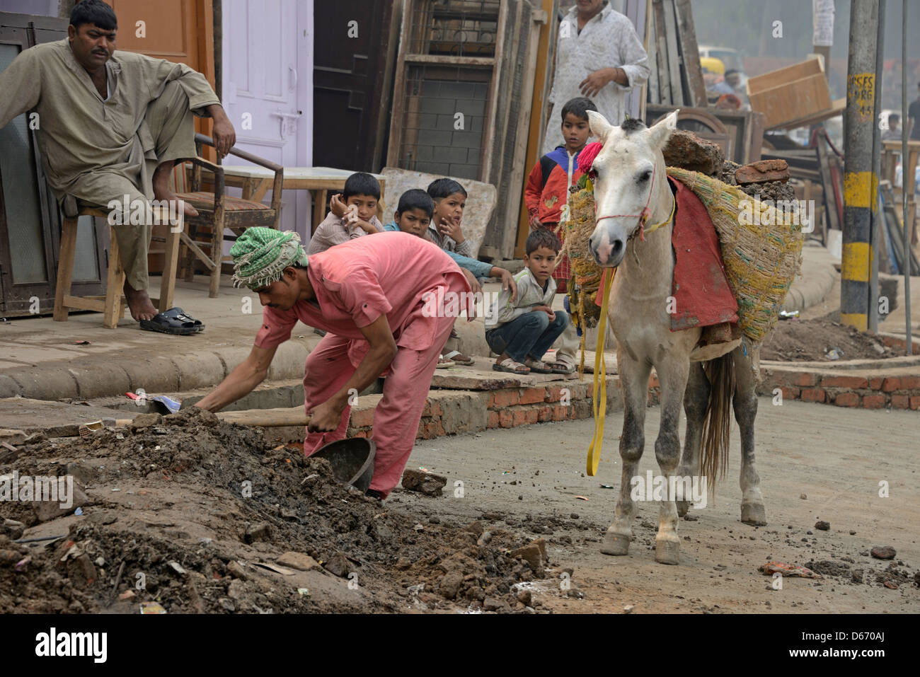 Old delhi delhi india indian slums delhi slums hi-res stock photography ...