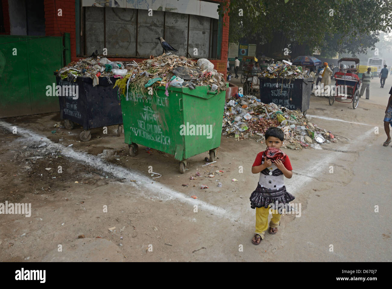 Old delhi delhi india delhi slums indian slums refuse garbage hi-res ...