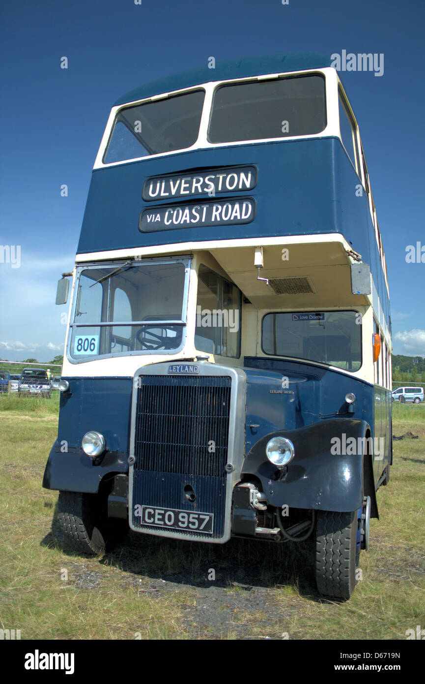Leyland pd2 titan hi-res stock photography and images - Alamy