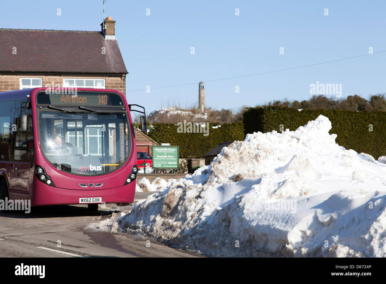 Bus snow winter hi-res stock photography and images - Alamy
