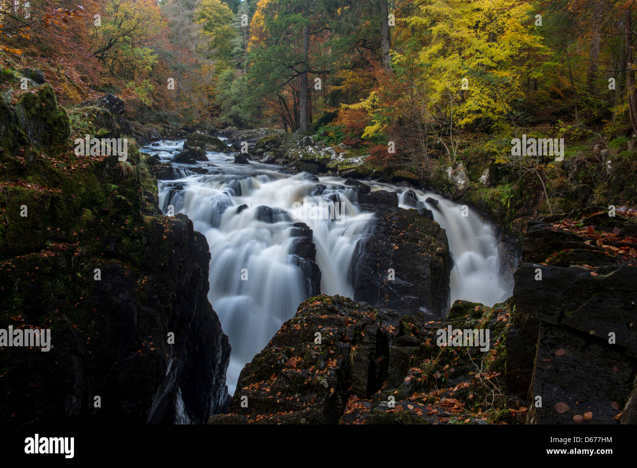 Black linn falls hi-res stock photography and images - Alamy