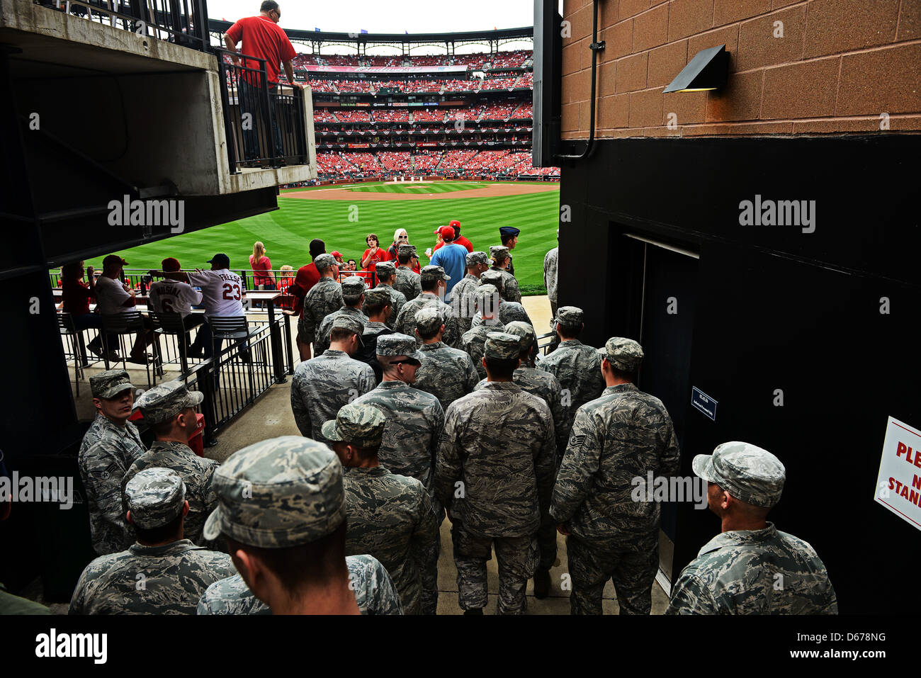 375th air mobility wing hi-res stock photography and images - Alamy