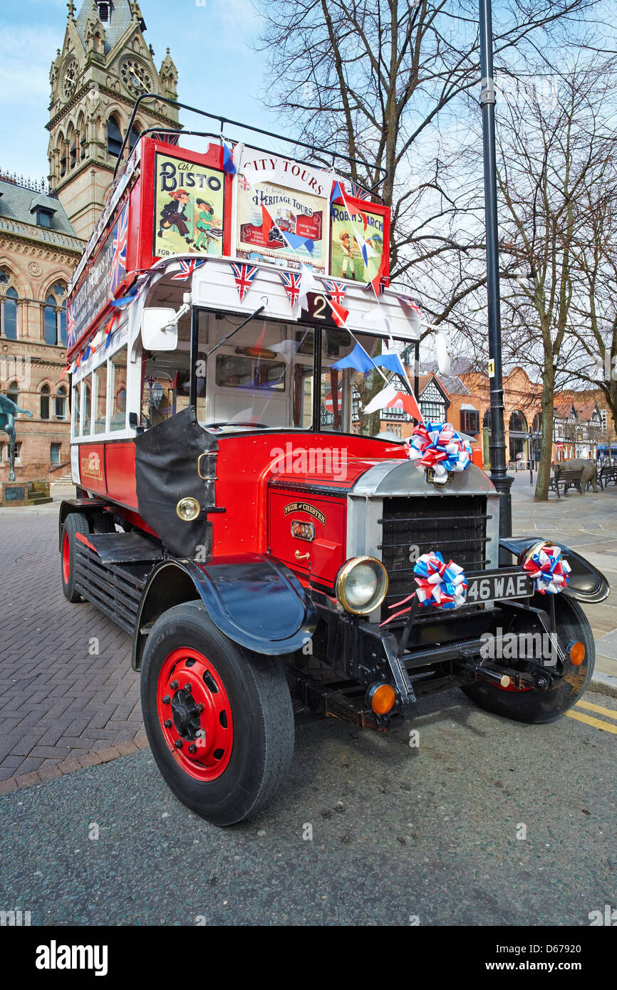 B type bus hi-res stock photography and images - Alamy