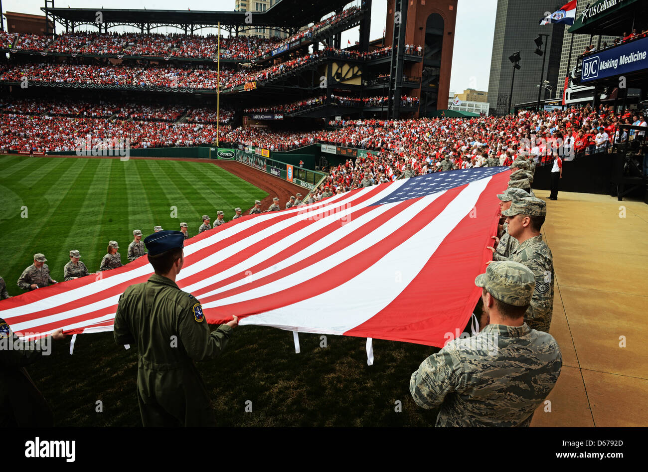375th air mobility wing hi-res stock photography and images - Alamy