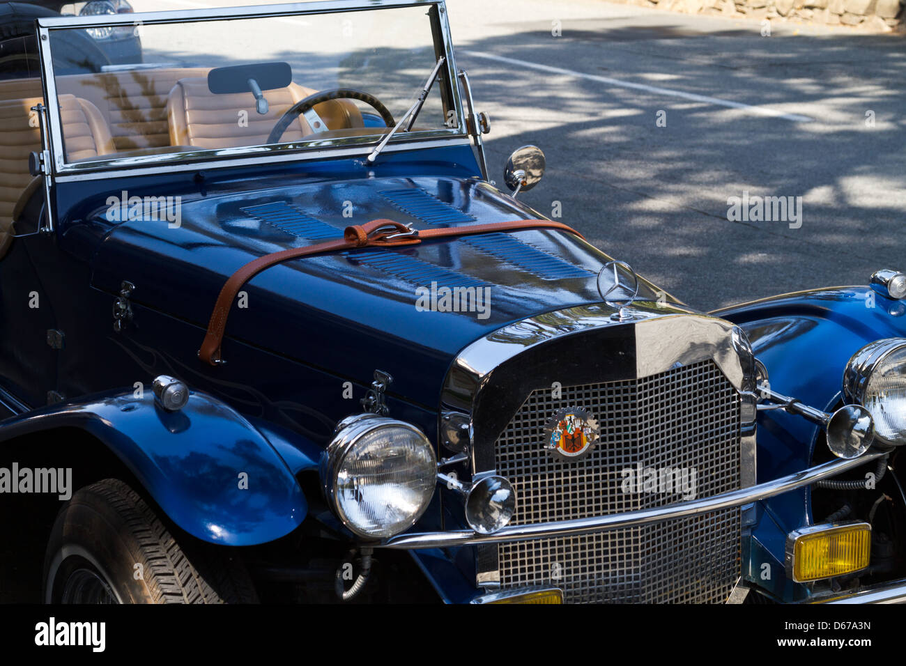 Classic vintage american roadster hi-res stock photography and images ...