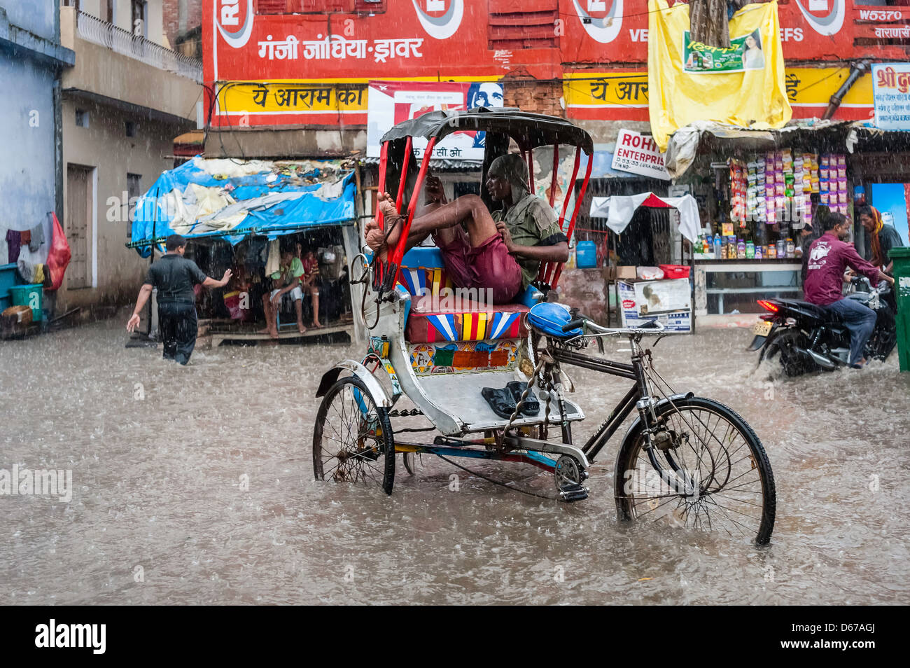 Rickshaw india hi-res stock photography and images - Alamy