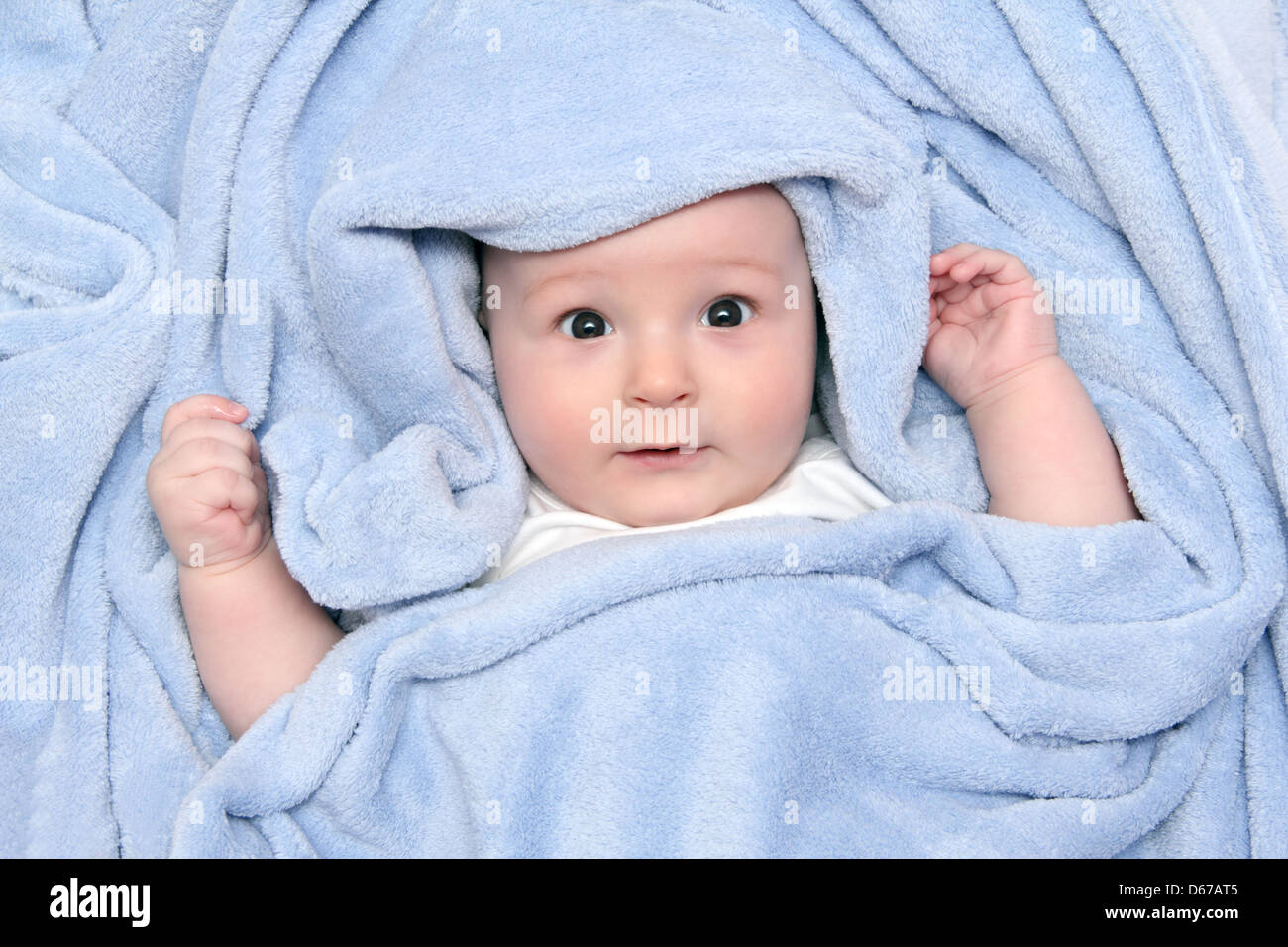 Person sleeping under a blanket hi-res stock photography and images - Alamy