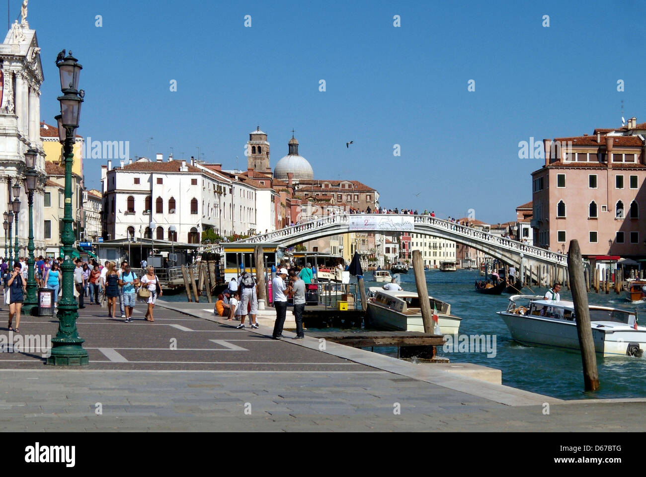 Grand Canal in Venice with the Scalzi Bridge - Ponte degli Scalzi Stock ...
