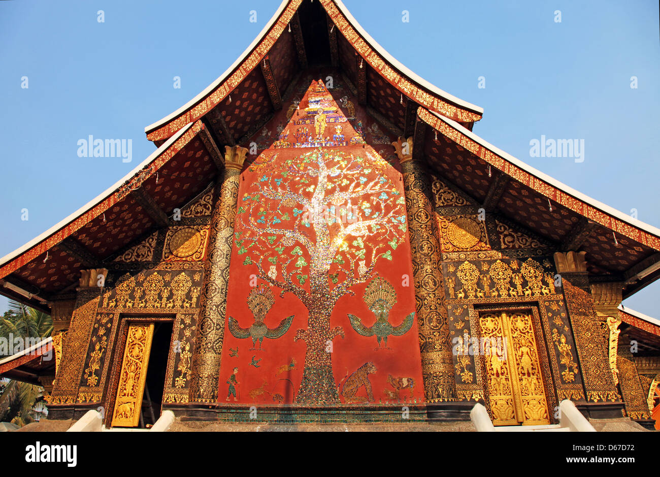 Tree of Life mosaic ,Wat Xieng Thong temple, Luang Probang, Laos Stock ...