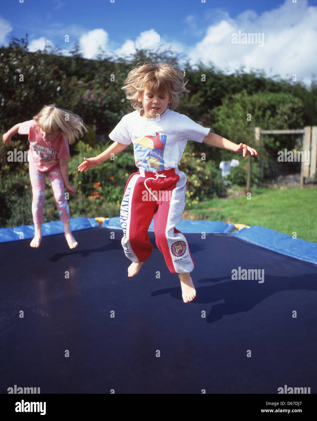 Trampolines children hi-res stock photography and images - Alamy
