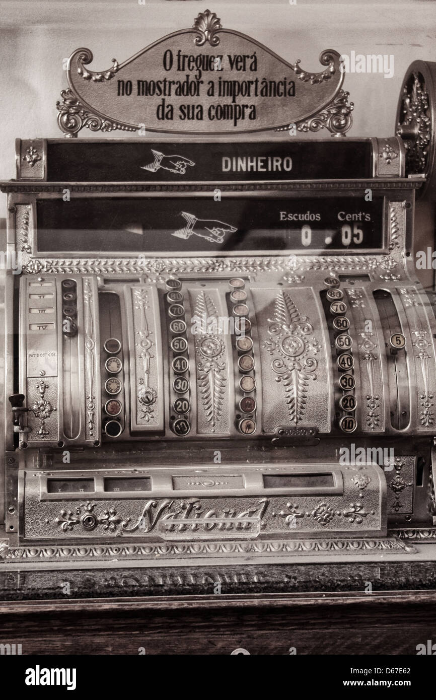 cash register machine Stock Photo - Alamy