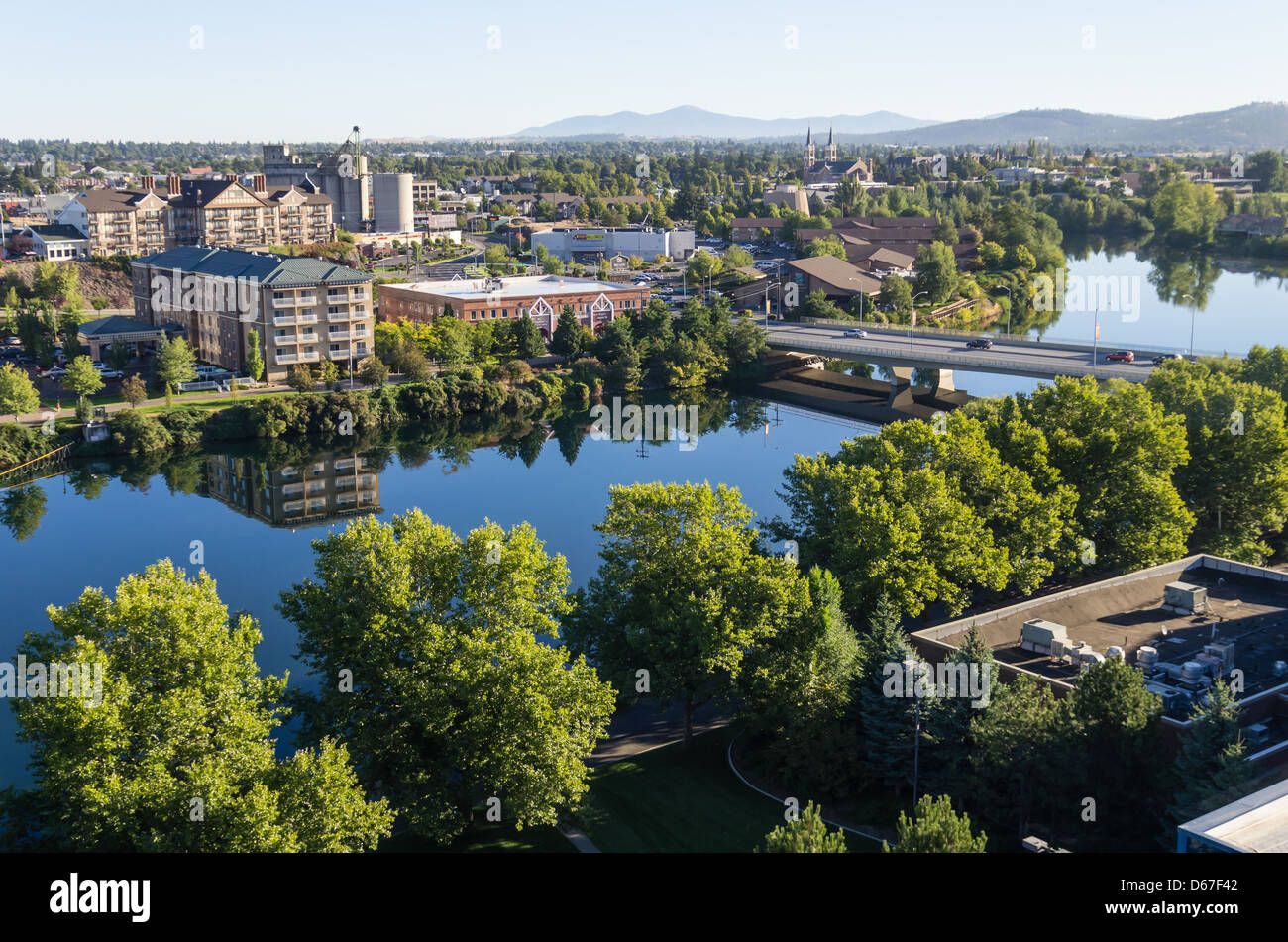 The Division Street Bridge crossing the Spokane RIver, Spokane ...