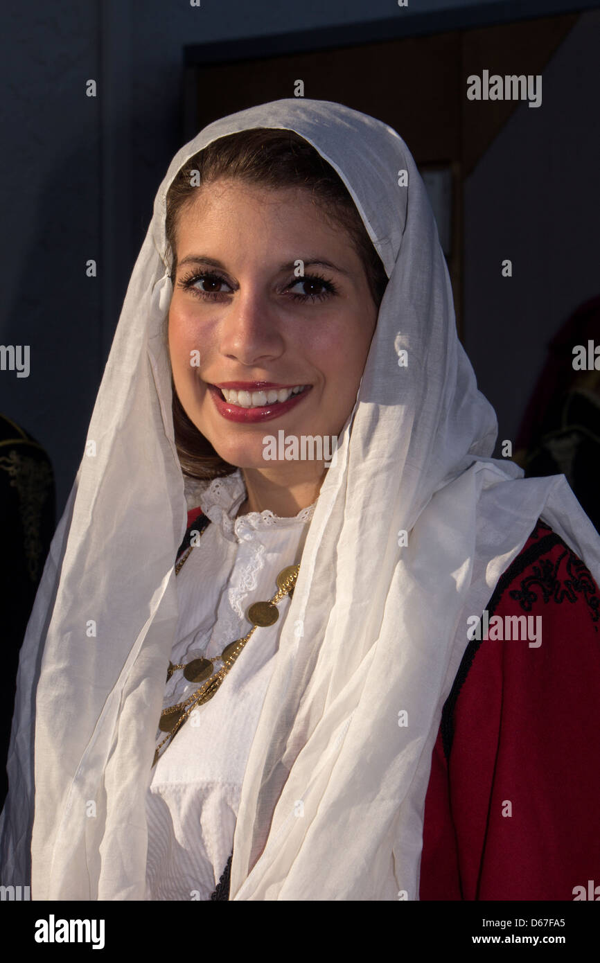 Minoan crete woman hi-res stock photography and images - Alamy