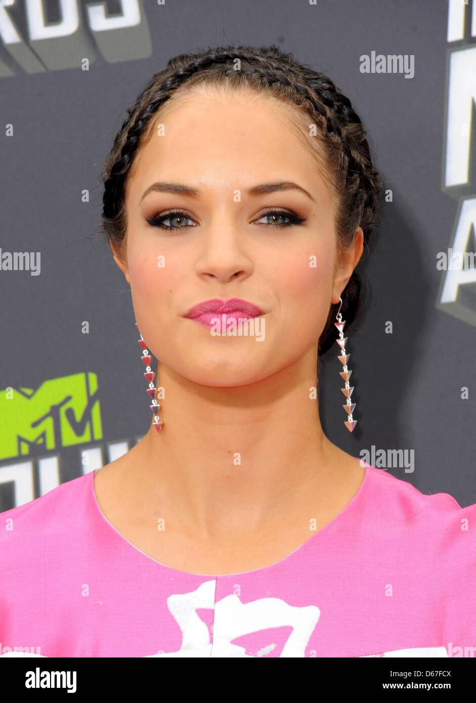 Elizabeth Knapp's Instagram, Twitter & Facebook on IDCrawl