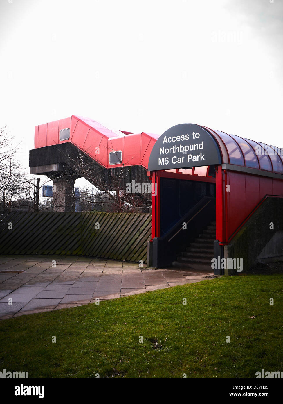 Motorway service stations hi-res stock photography and images - Alamy
