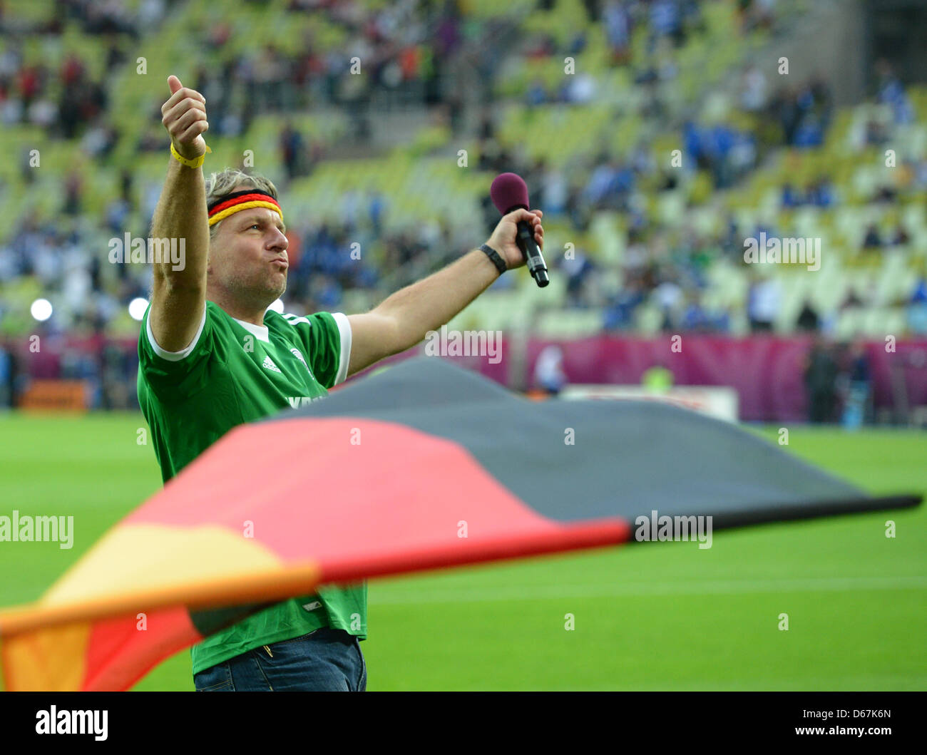 The stadium commentator of the German Football Federation (DFB ...