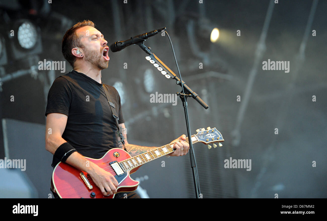 Tim mcilrath rise against hi-res stock photography and images - Alamy