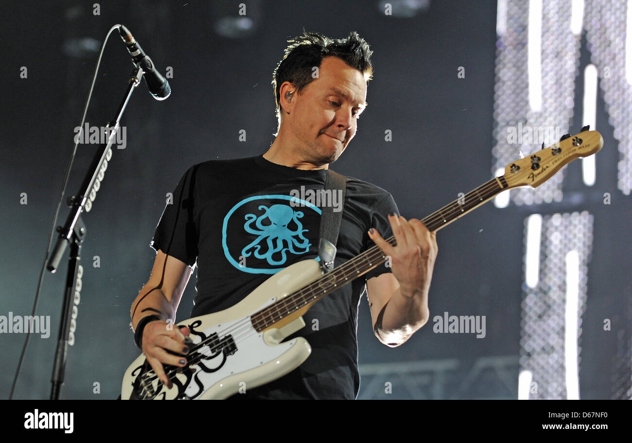Blink 182 hi-res stock photography and images - Alamy