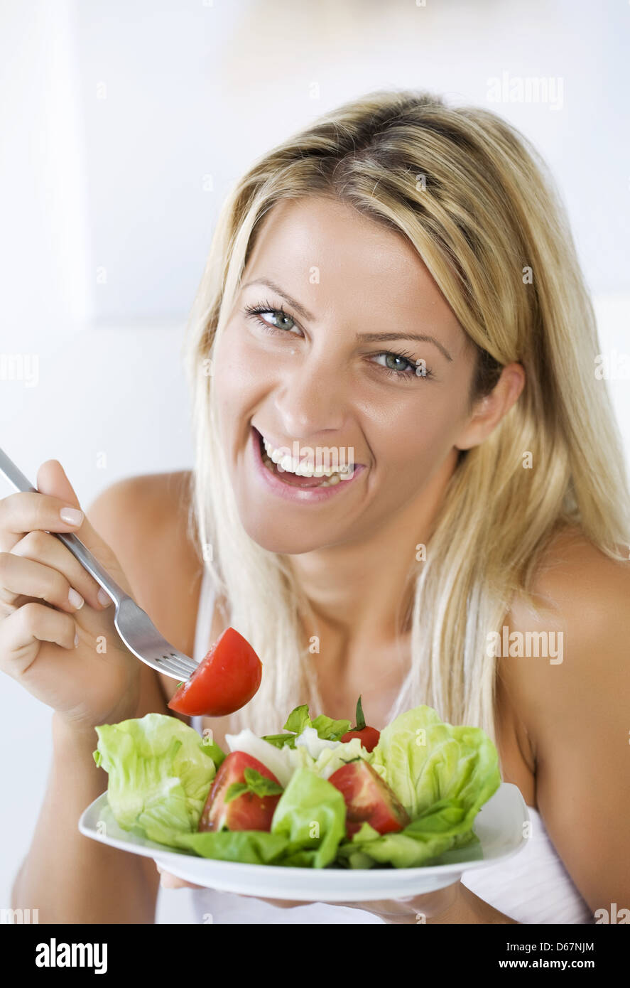 24 plates hi-res stock photography and images - Alamy