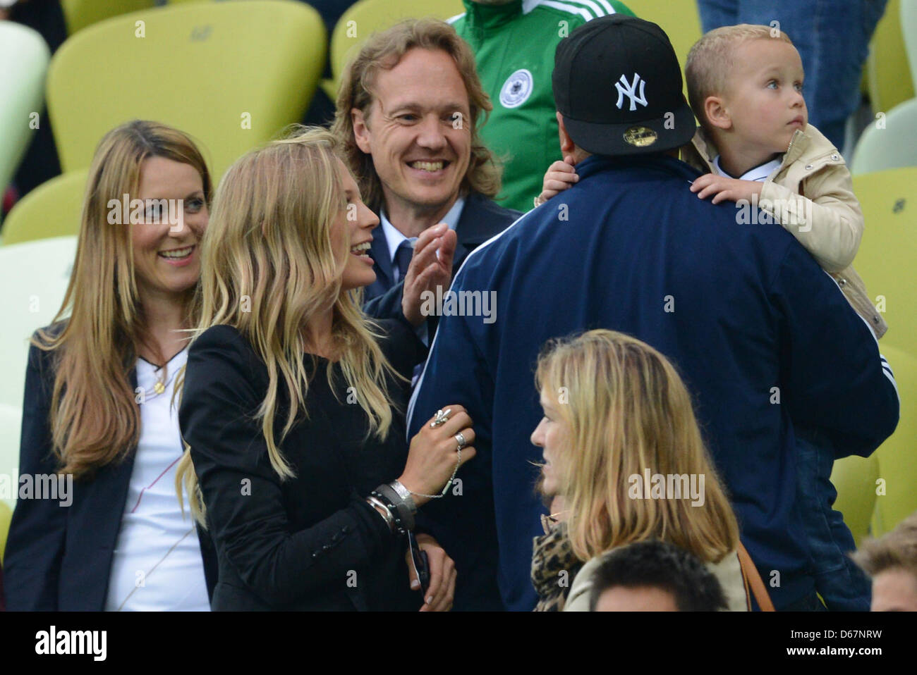 Sarah broome hi-res stock photography and images - Alamy