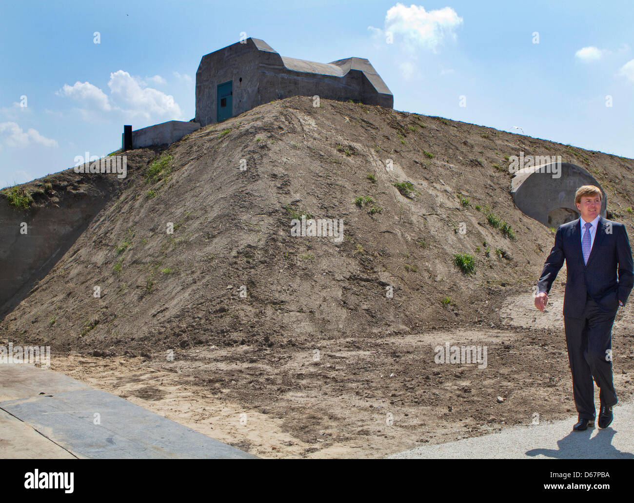 Dutch Prince Willem-Alexander opens the restored fortification of ...