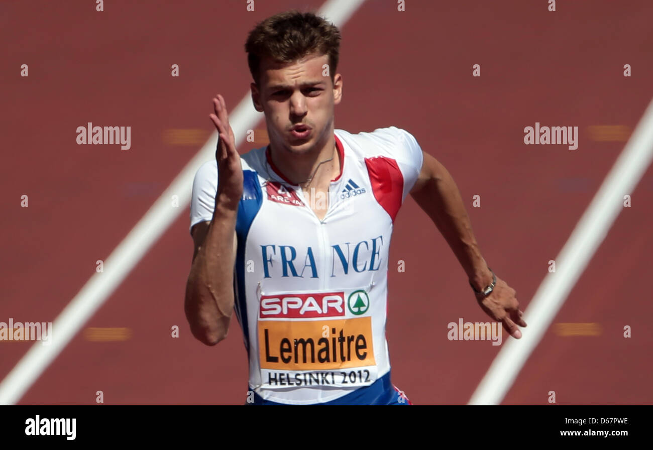 100m sprinter hi-res stock photography and images - Alamy