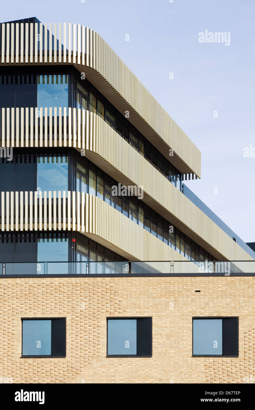Department of Materials Science and Metallurgy Building, Cambridge ...
