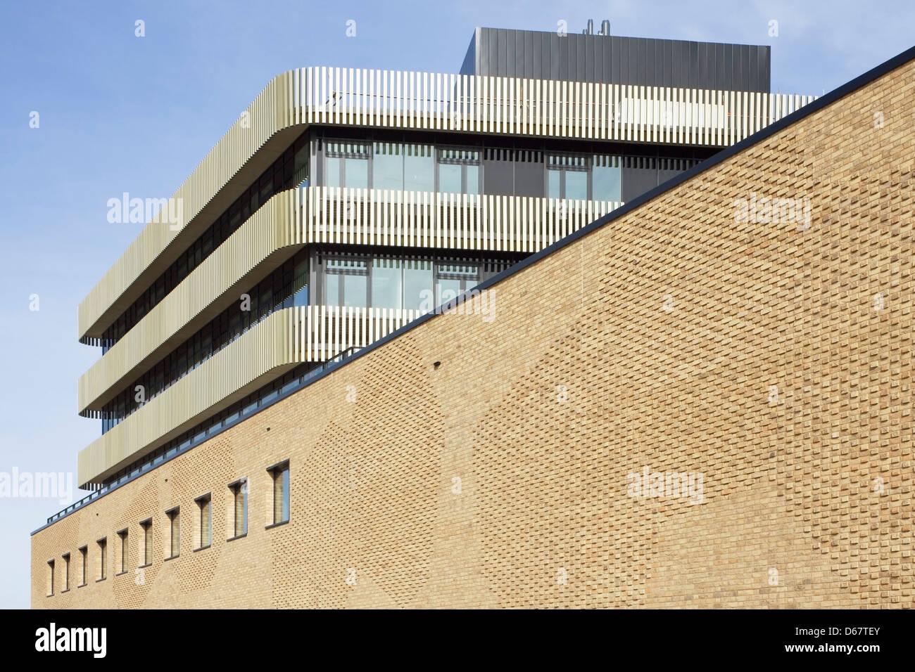 Electro metallurgy hi-res stock photography and images - Alamy