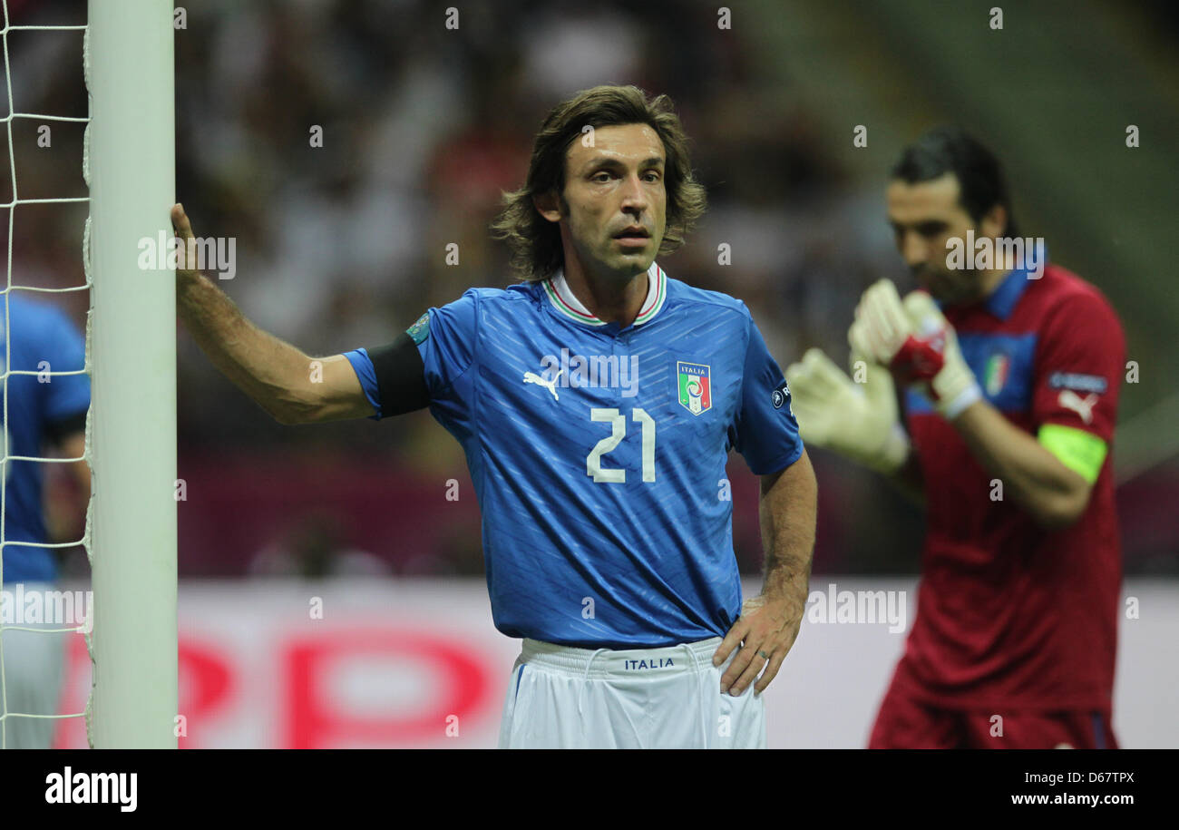 Gianluigi buffon andrea pirlo hi-res stock photography and images - Alamy
