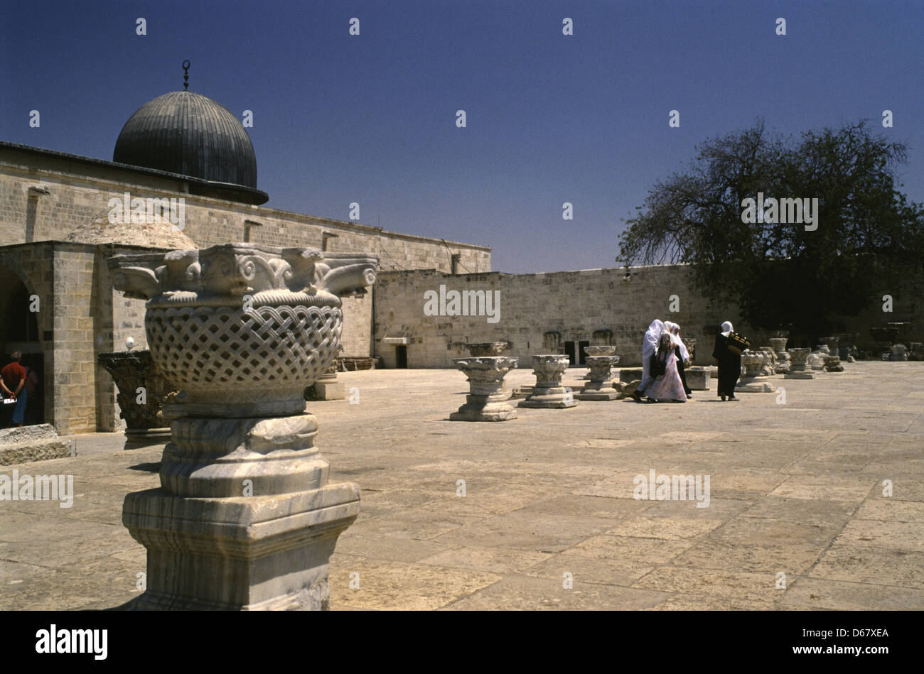 Temple Courtyard Jerusalem High Resolution Stock Photography and Images ...