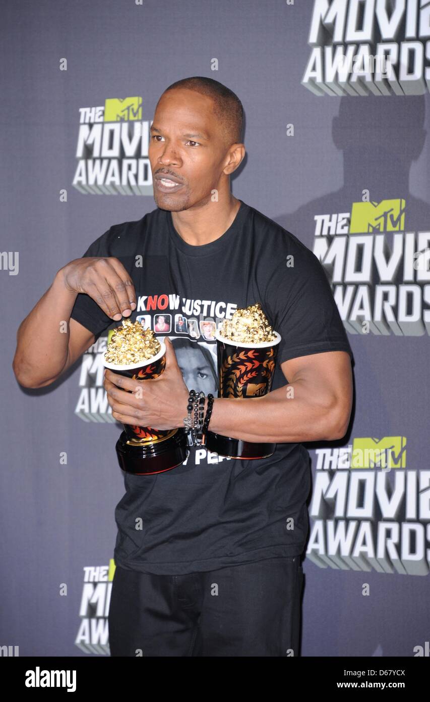 Jamie foxx with his best actor award hi-res stock photography and ...