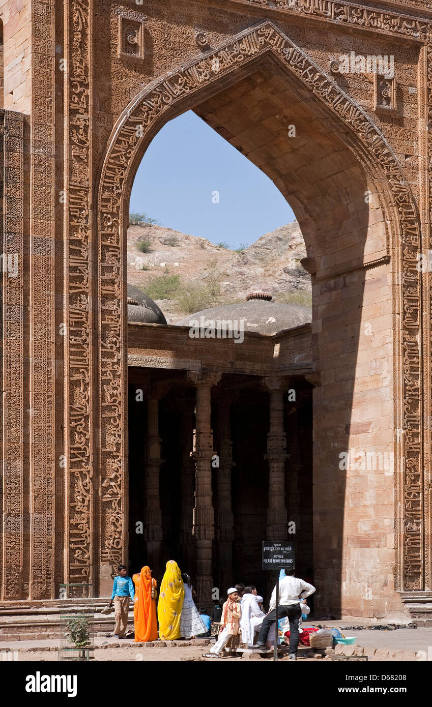 Adhai-din-ka-Jhonpra mosque. Ajmer. Rajasthan. India Stock Photo - Alamy