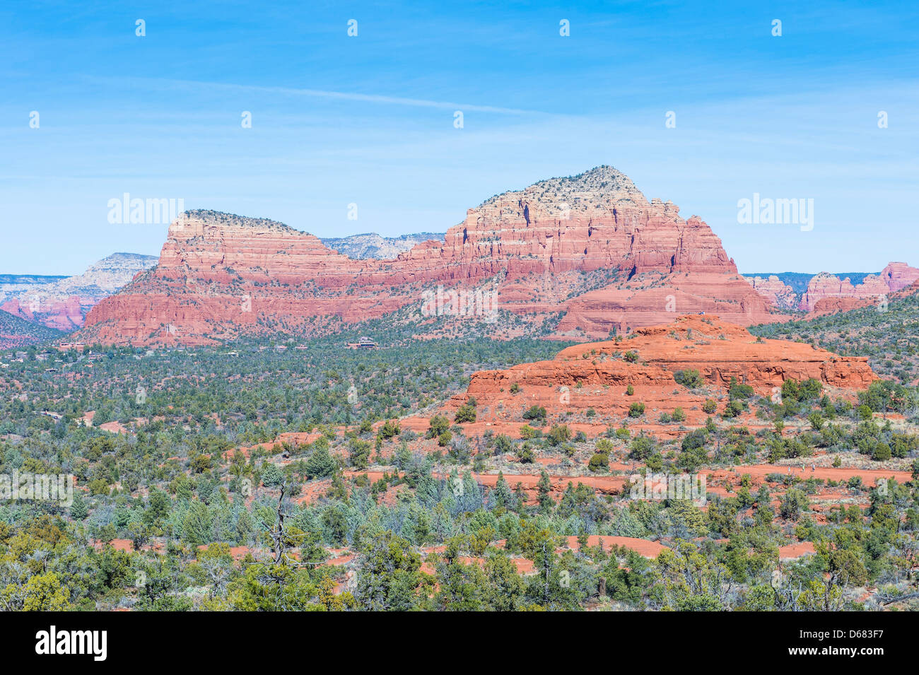Sedona Arizona area landscape with red sandstone cliffs Stock Photo - Alamy
