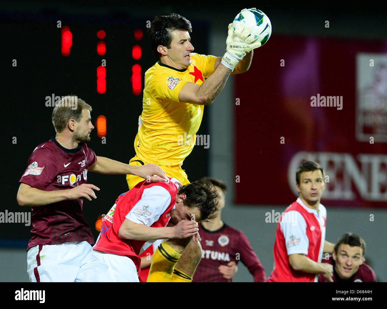 AC Sparta Praha defeat SK Slavia Prague in the Czech Soccer League ...