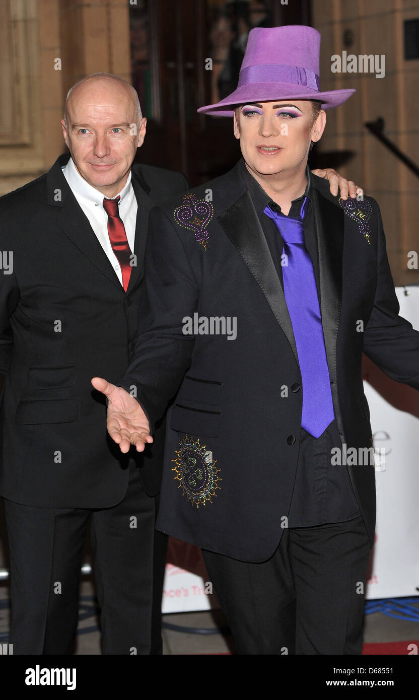 George ure hi-res stock photography and images - Alamy