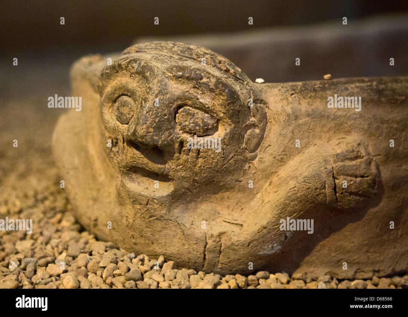 Sculpture At The National Museum Of Sudan, Khartoum, Sudan Stock Photo ...