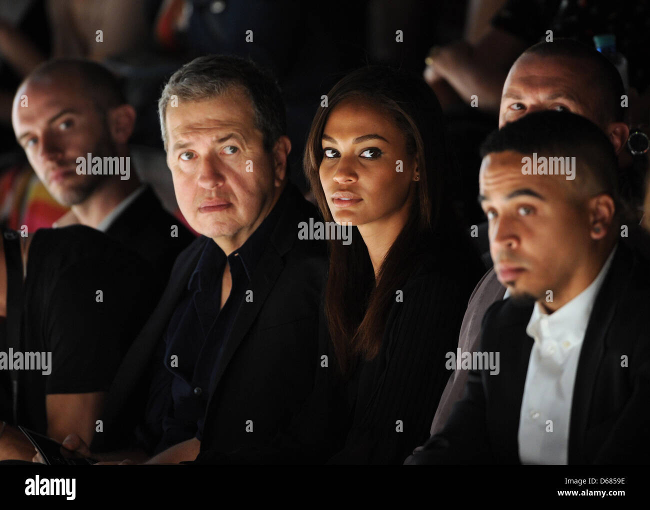 Puerto Rican model Joan Smalls and British photographer Mario Testino ...