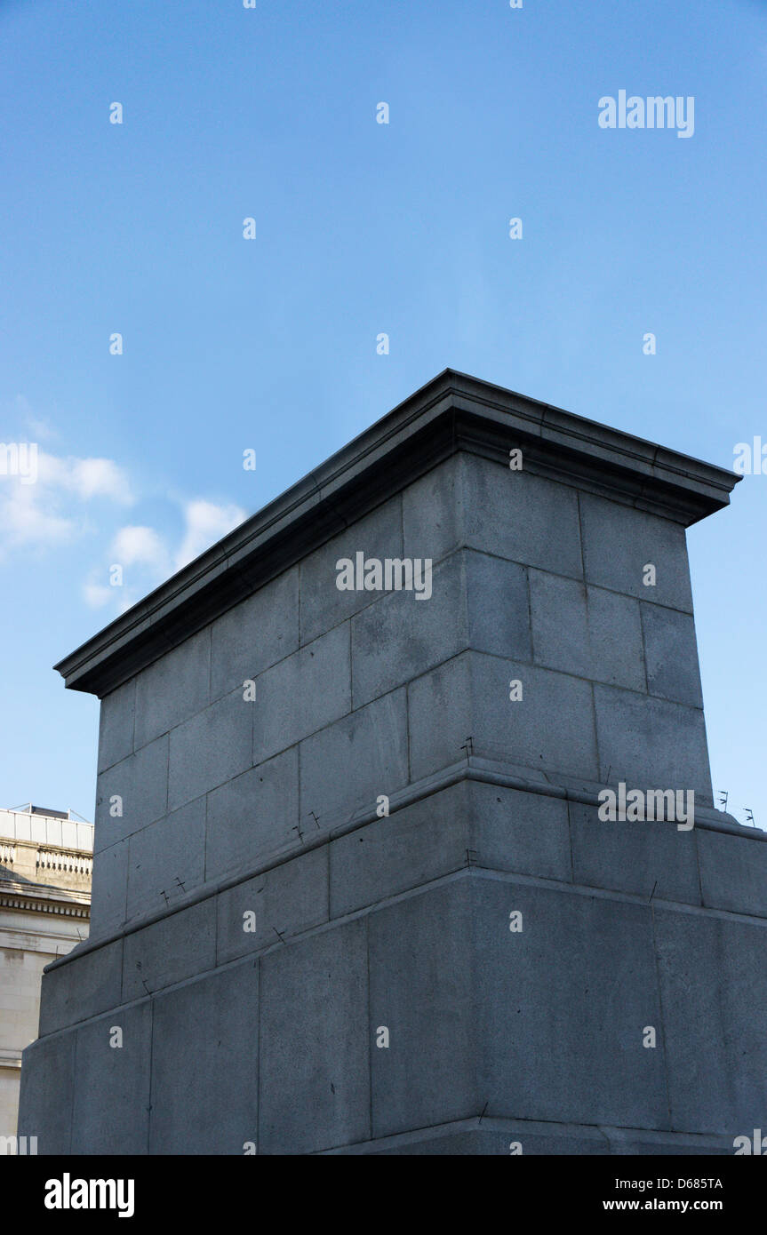 Empty Fourth Plinth in Trafalgar Square Stock Photo - Alamy