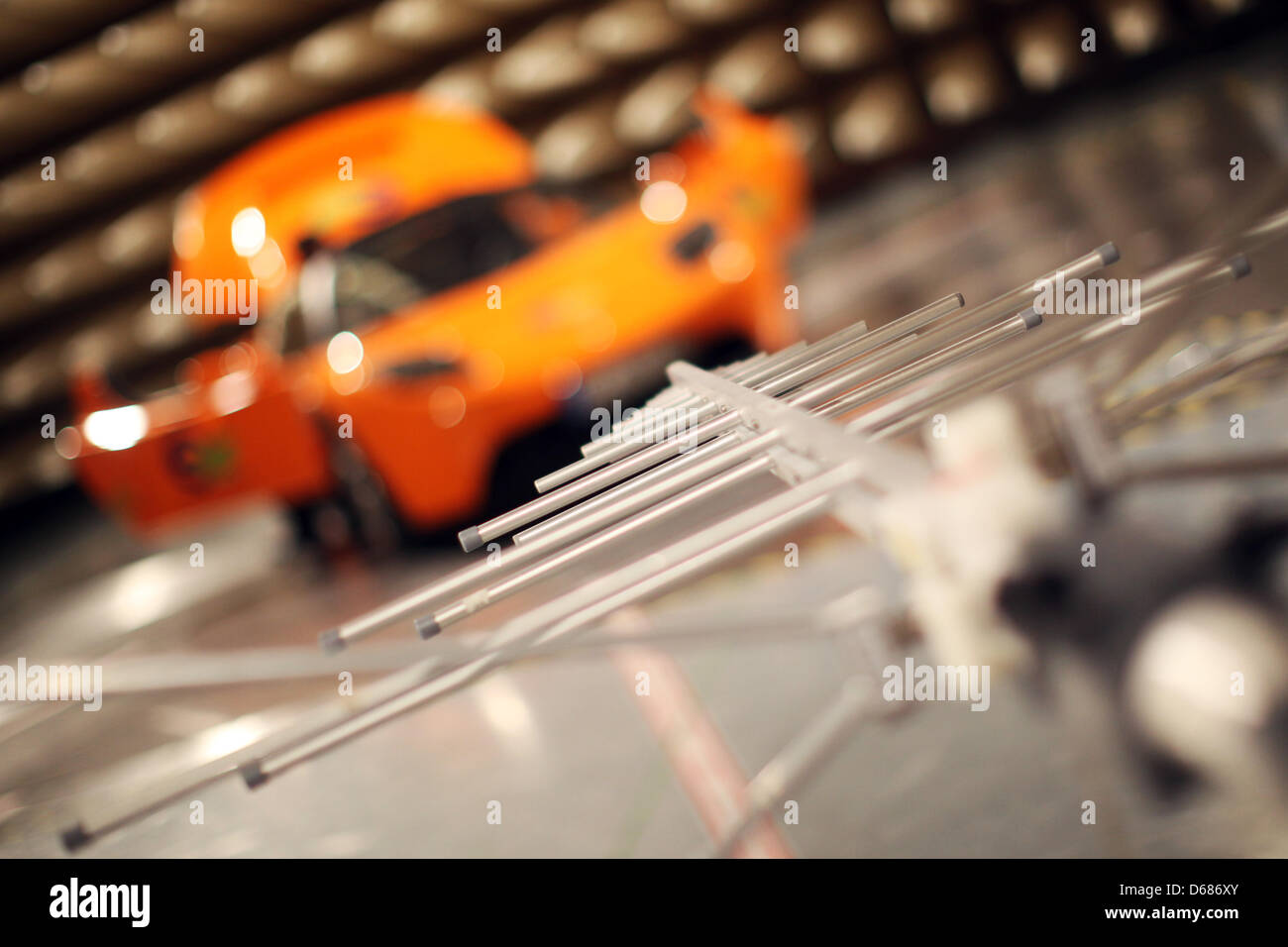 Antennas are directed at an electric car (Tesla Roadster) at the VDE ...