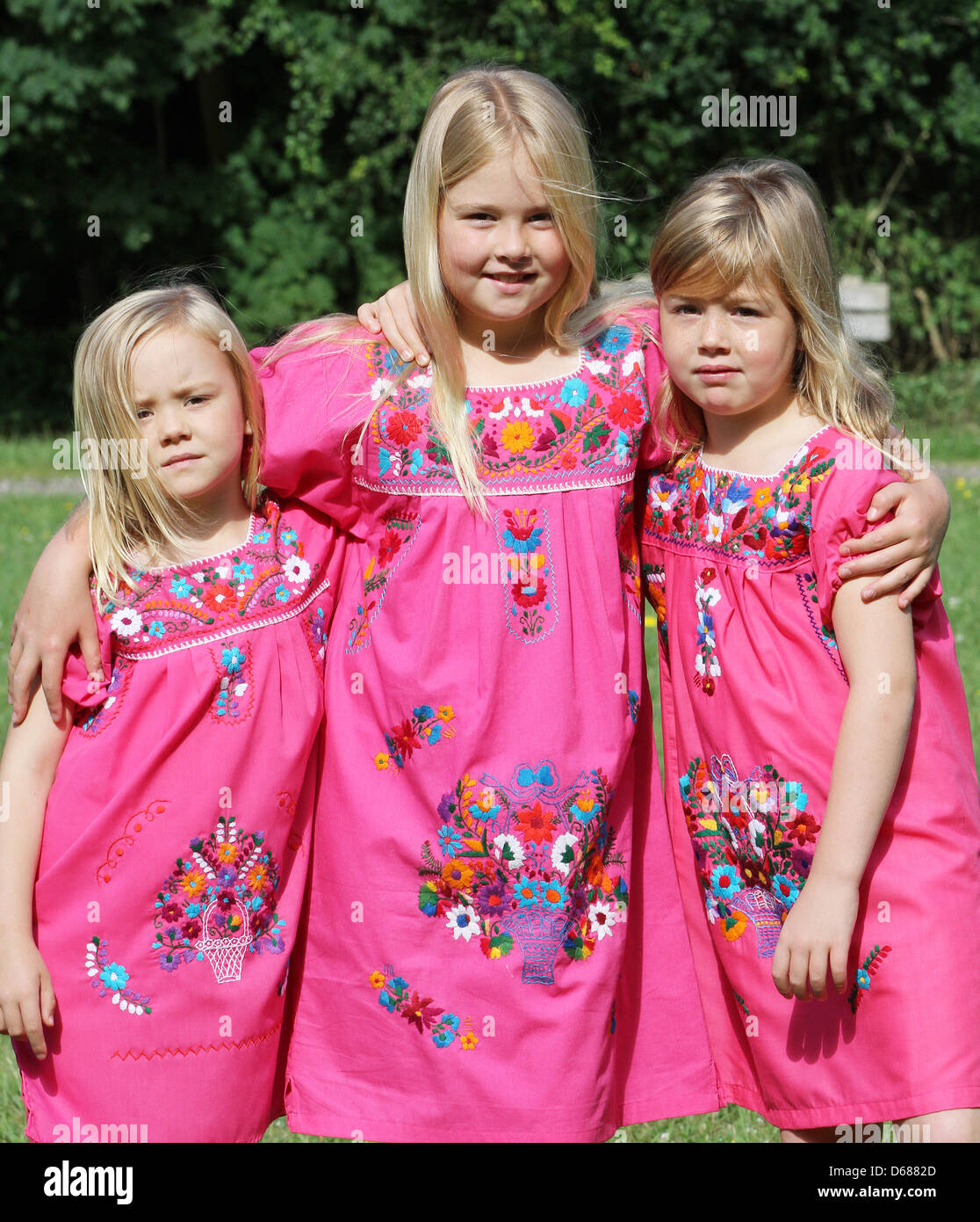 Dutch Princess Amalia (C) poses with her sisters Princess Ariane (L ...