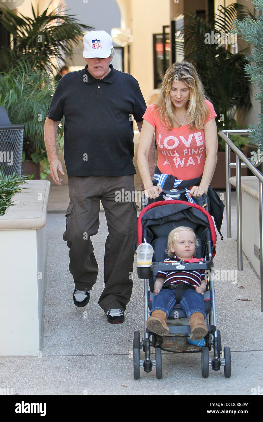 Gary Busey, Steffanie Sampson and their son Luke Sampson Busey Gary ...