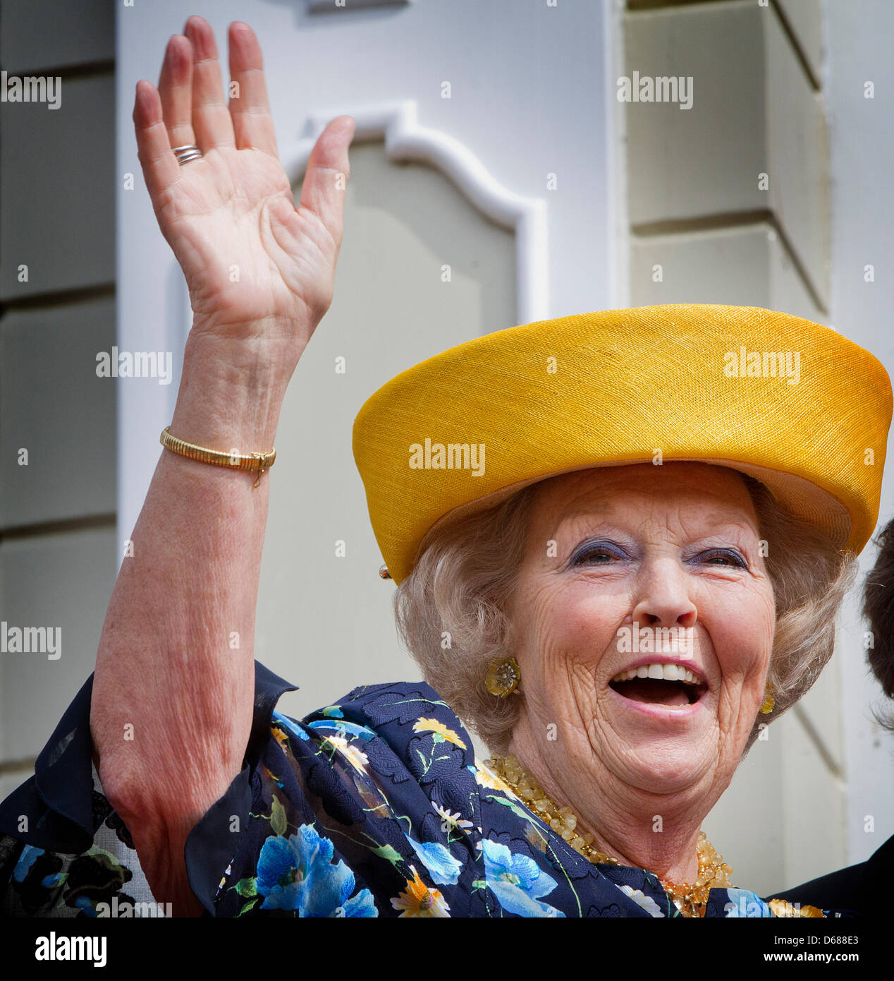 Dutch Queen Beatrix visits Woudsend in the province of Friesland ...
