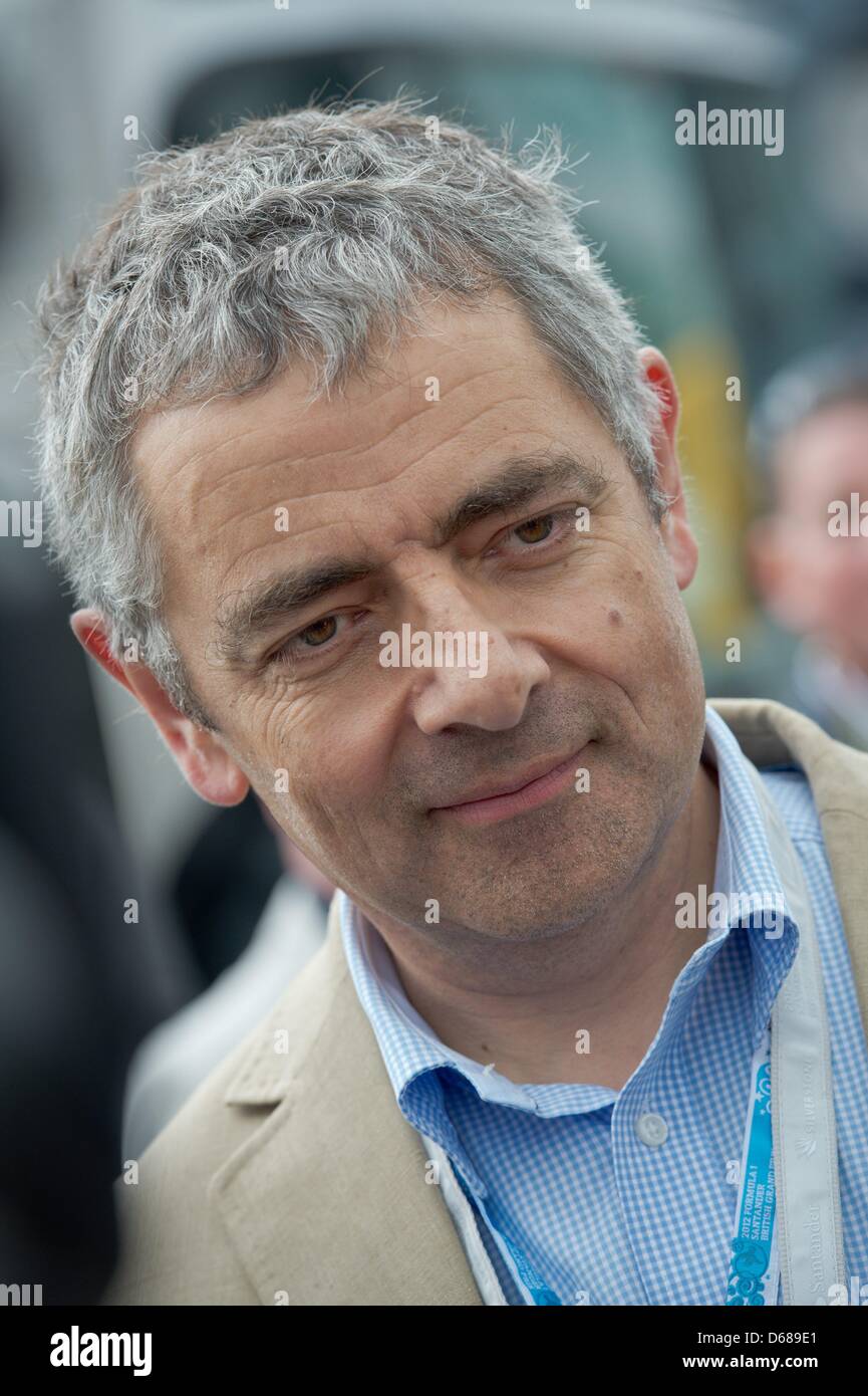 Comedian actor rowan atkinson actor hi-res stock photography and images ...