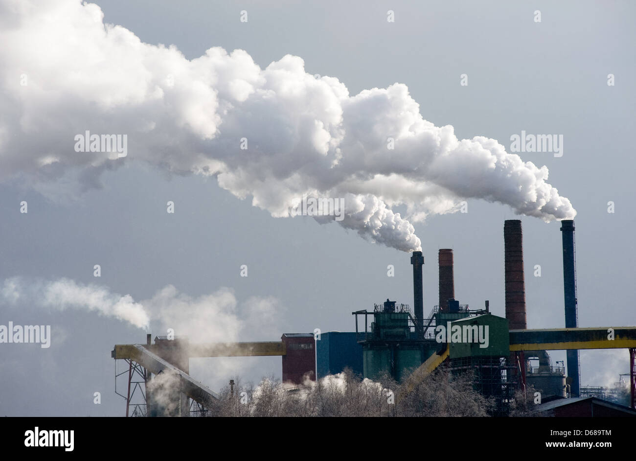Pollution in smoke hi-res stock photography and images - Alamy