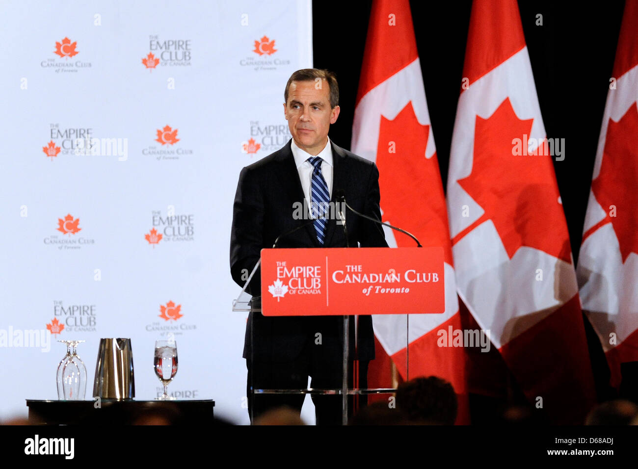 Mark carney bank hi-res stock photography and images - Alamy
