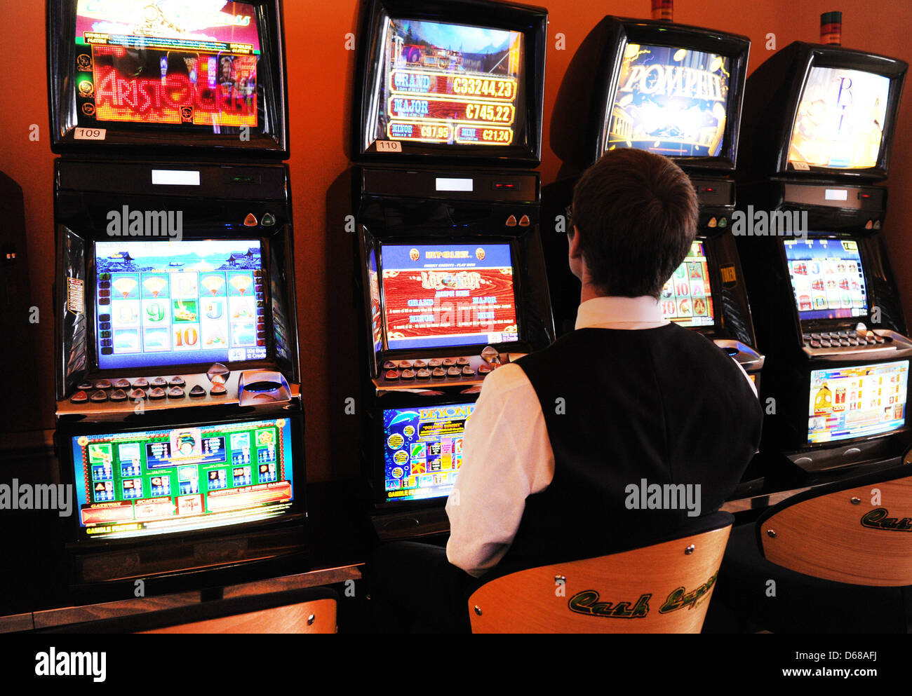 Poker Machine Stock Photos & Poker Machine Stock Images - Alamy