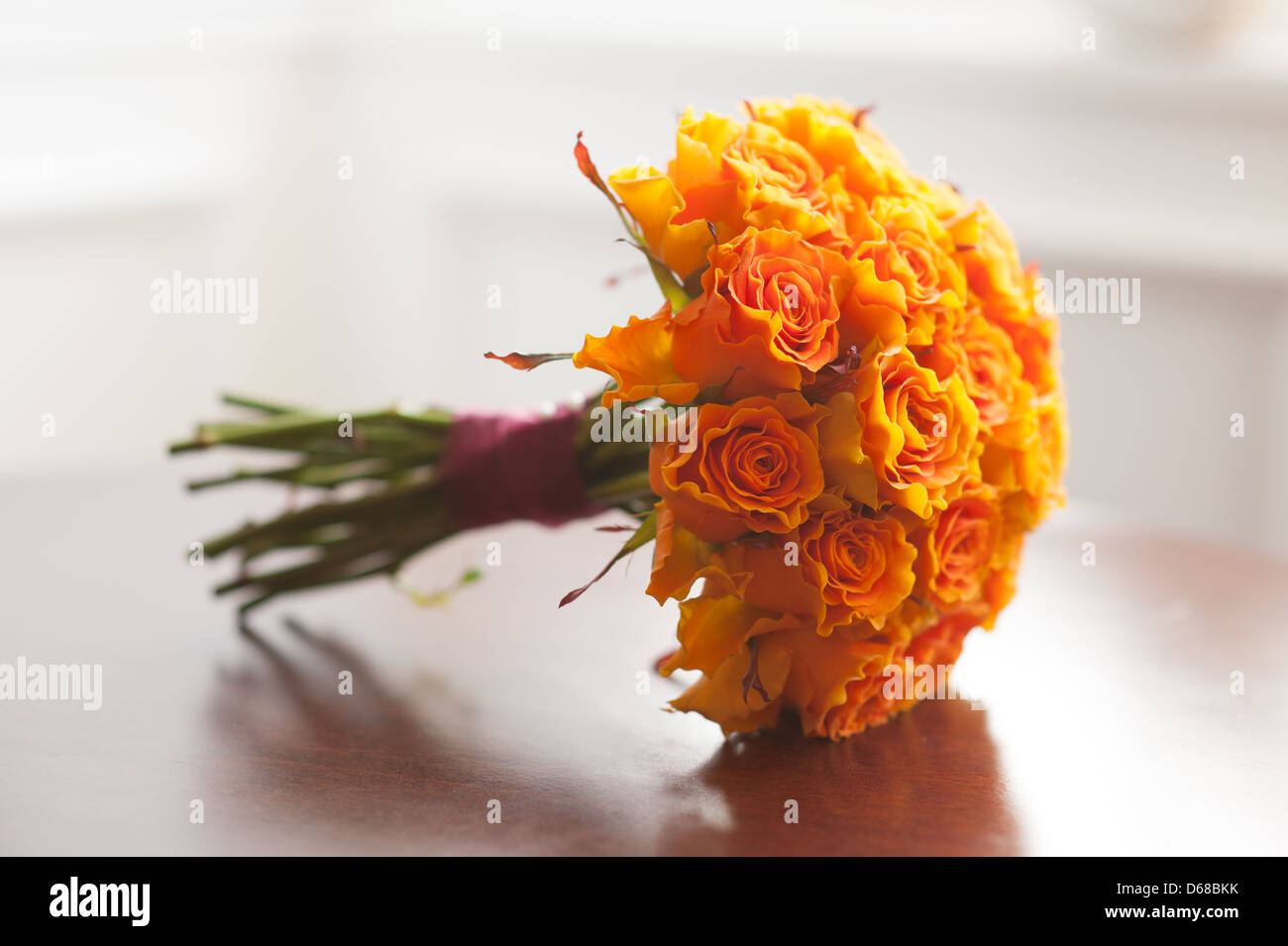 Orange roses flower bouquet hi-res stock photography and images - Alamy